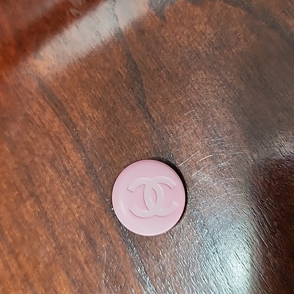 CHANEL | Accessories | Chanel Pink Small Button | Poshmark